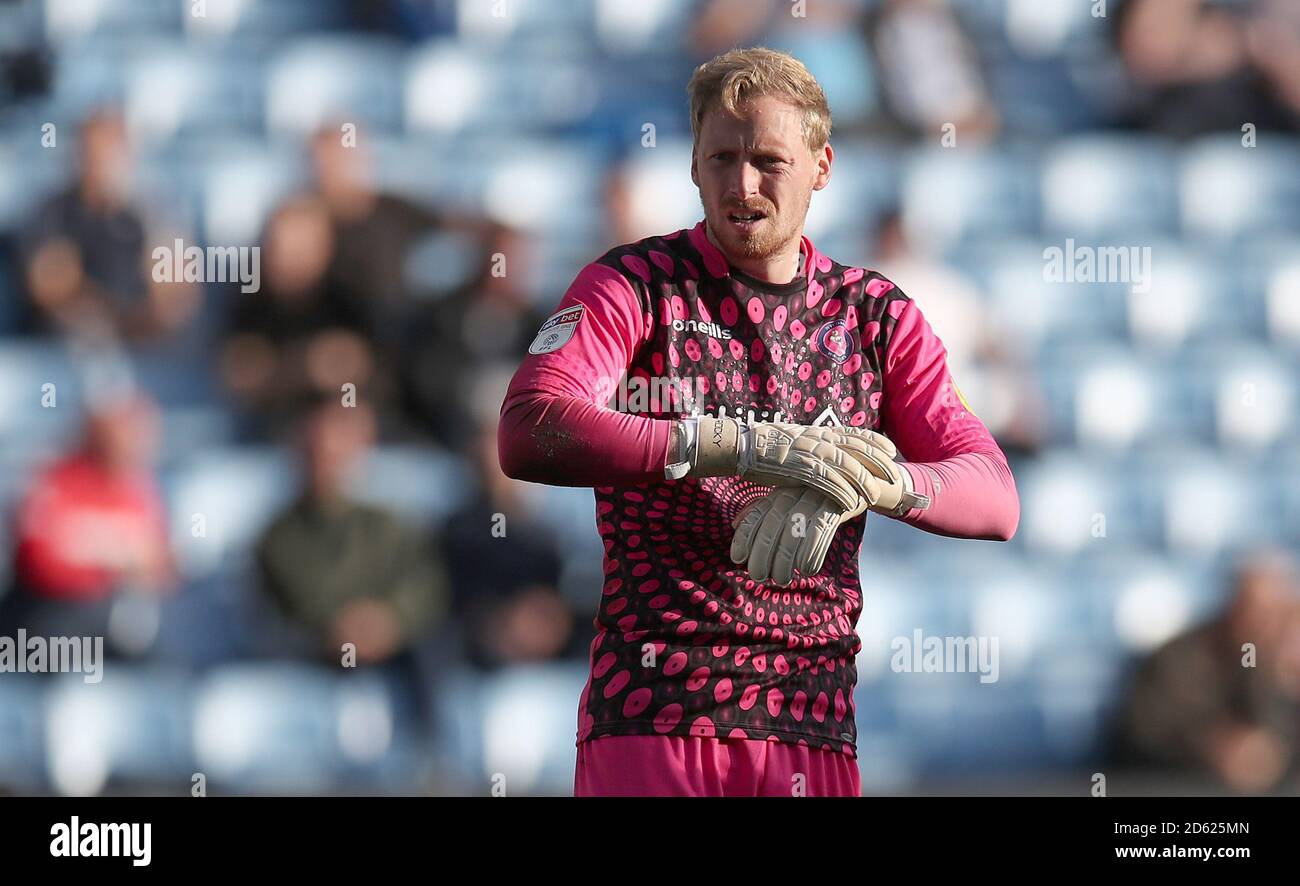 Wycombe wanderers goalkeeper ryan allsop hi-res stock photography and ...