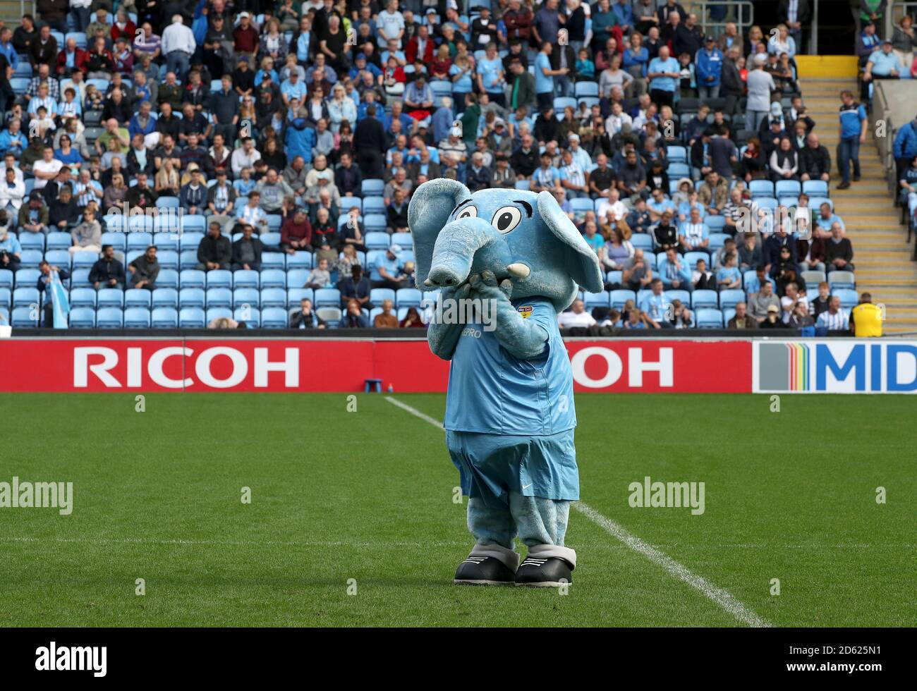 Coventry City mascot Sky Blue Sam Stock Photo - Alamy