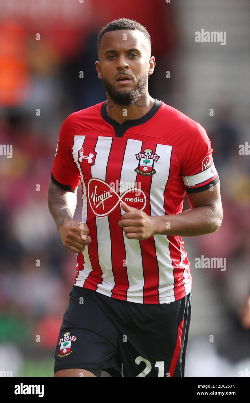 Southamptons ryan bertrand hi-res stock photography and images - Alamy