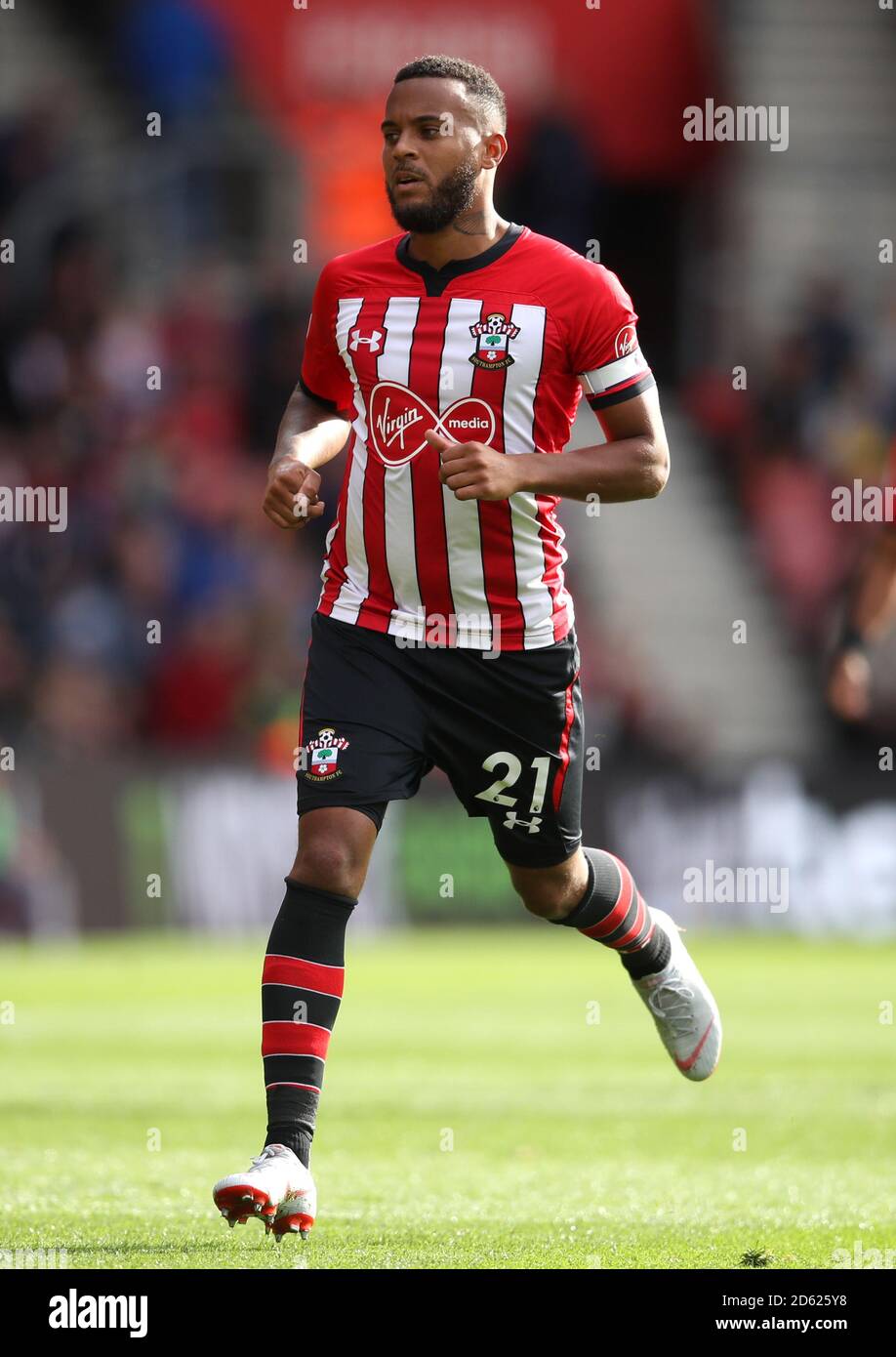 Southamptons ryan bertrand hi-res stock photography and images - Alamy