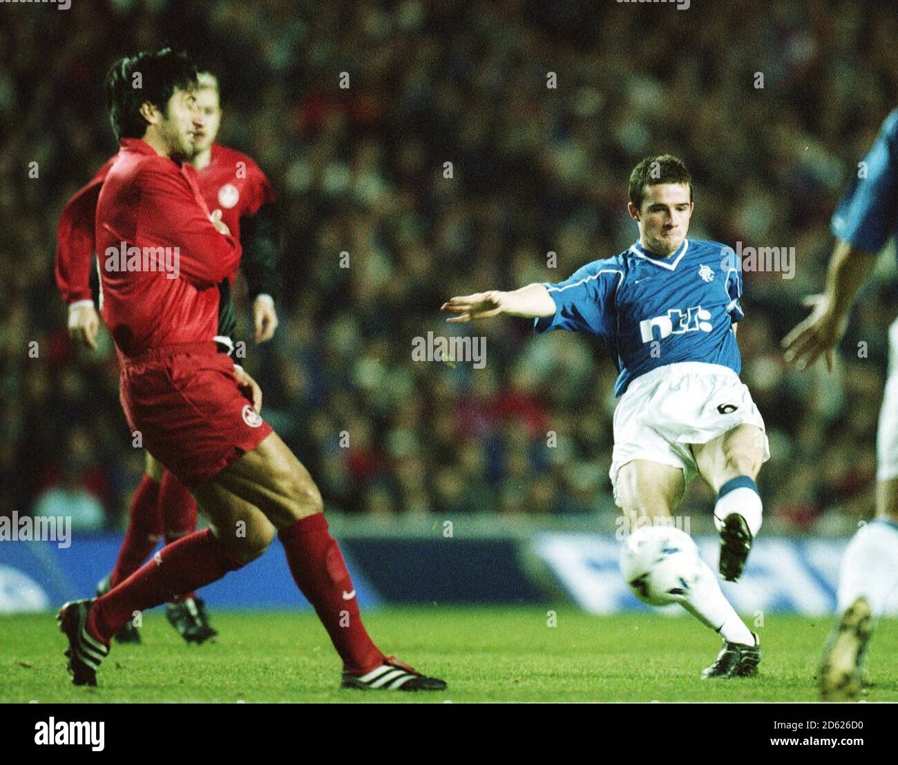 Rangers captain barry ferguson hi-res stock photography and images - Alamy