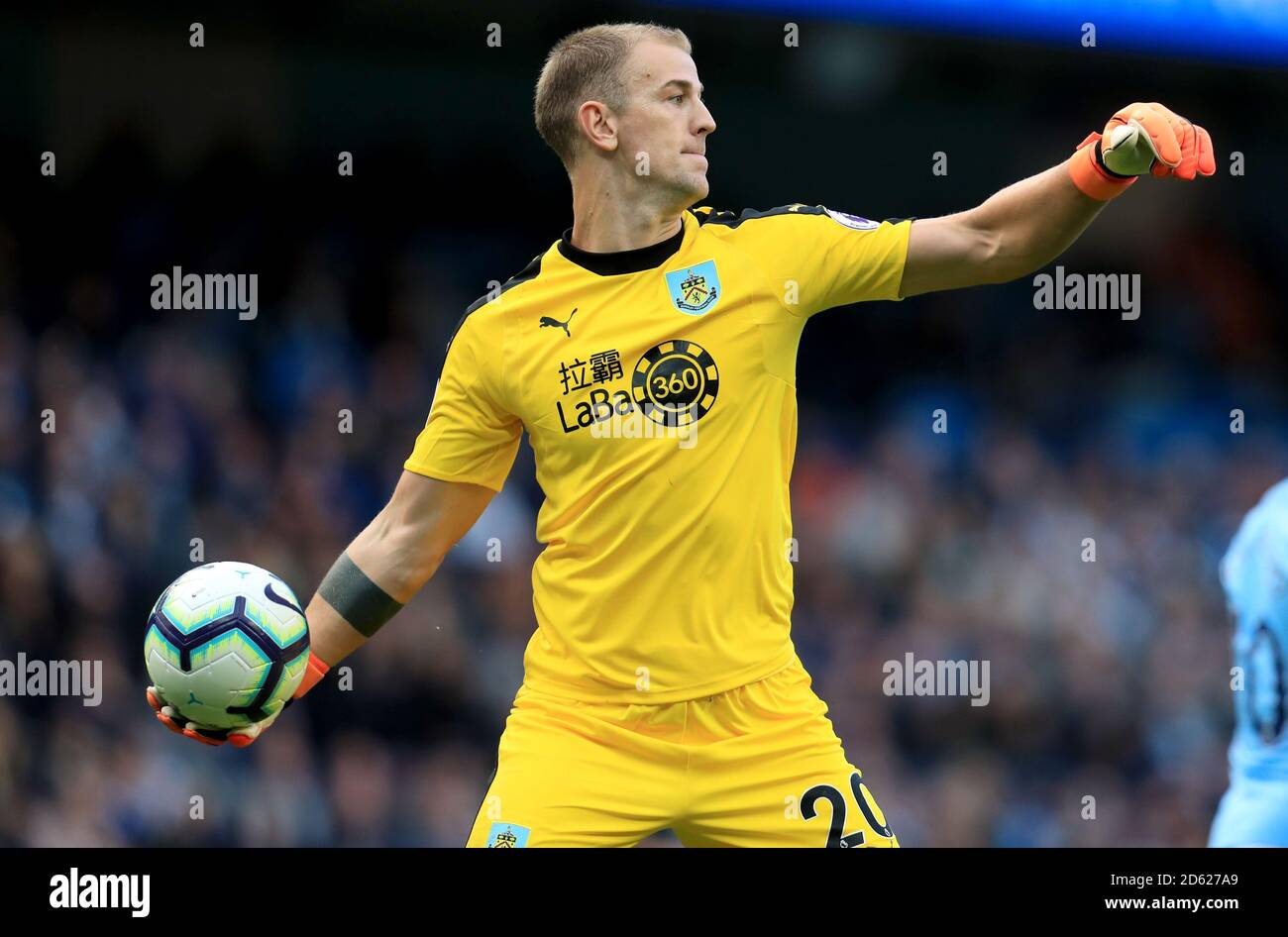 Burnley goalkeeper Joe Hart Stock Photo - Alamy