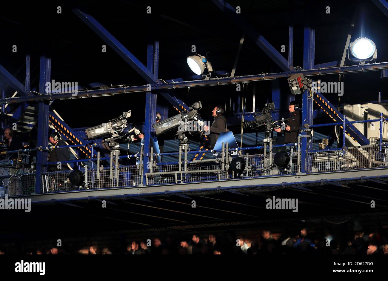 Soccer cameras hi-res stock photography and images - Alamy