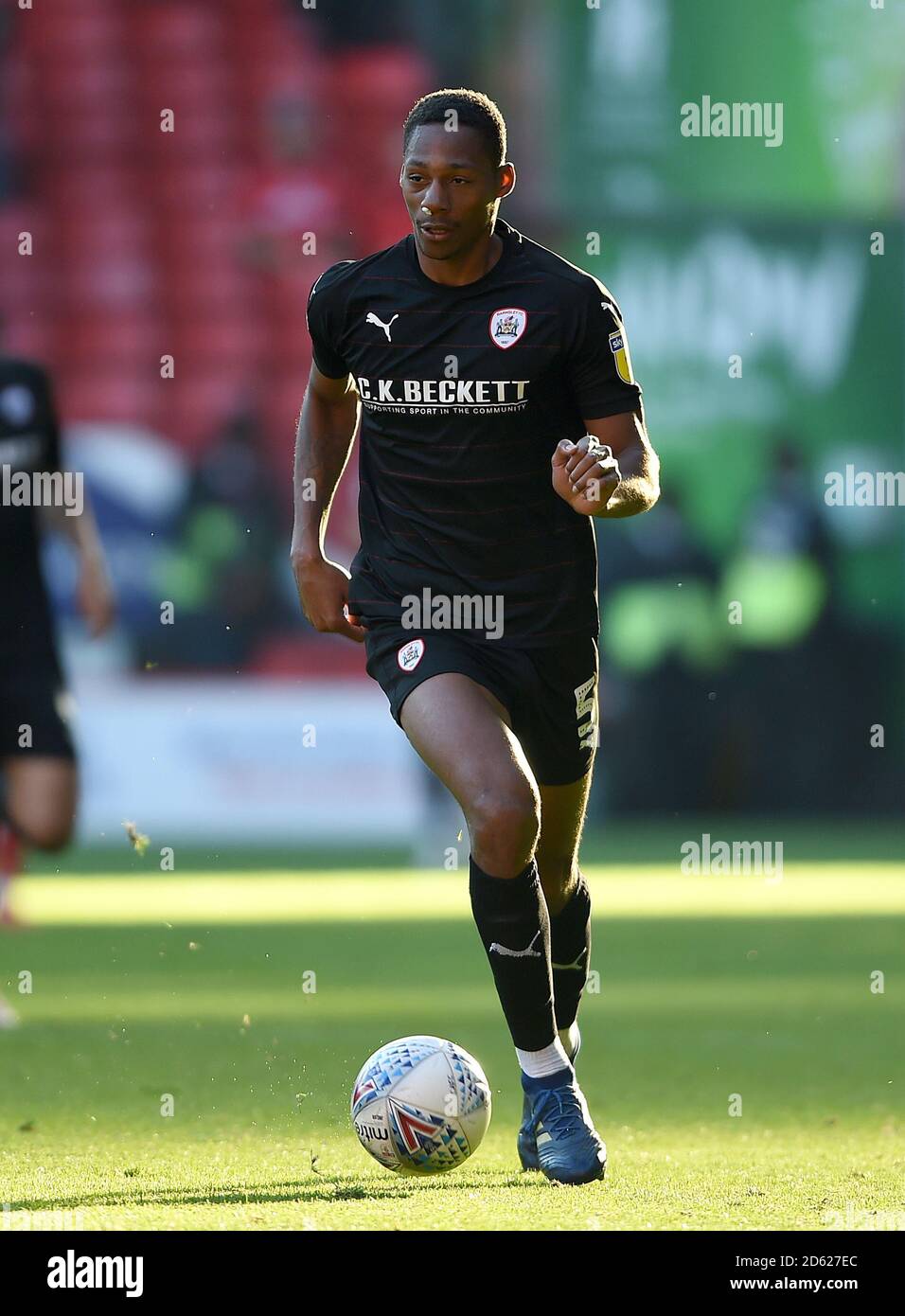 Barnsley's Ethan Pinnock Stock Photo - Alamy