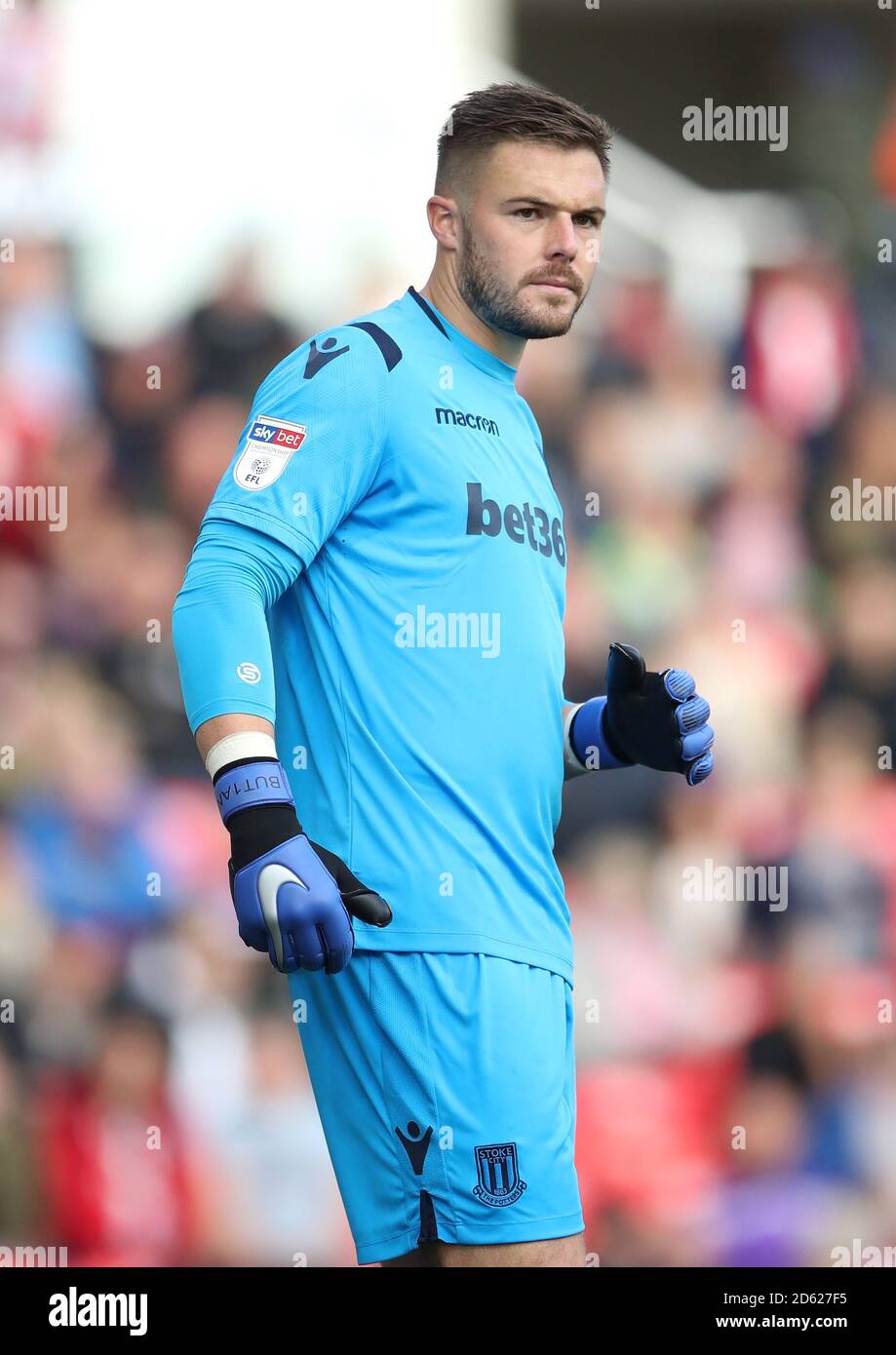 Stoke City goalkeeper Jack Butland Stock Photo - Alamy