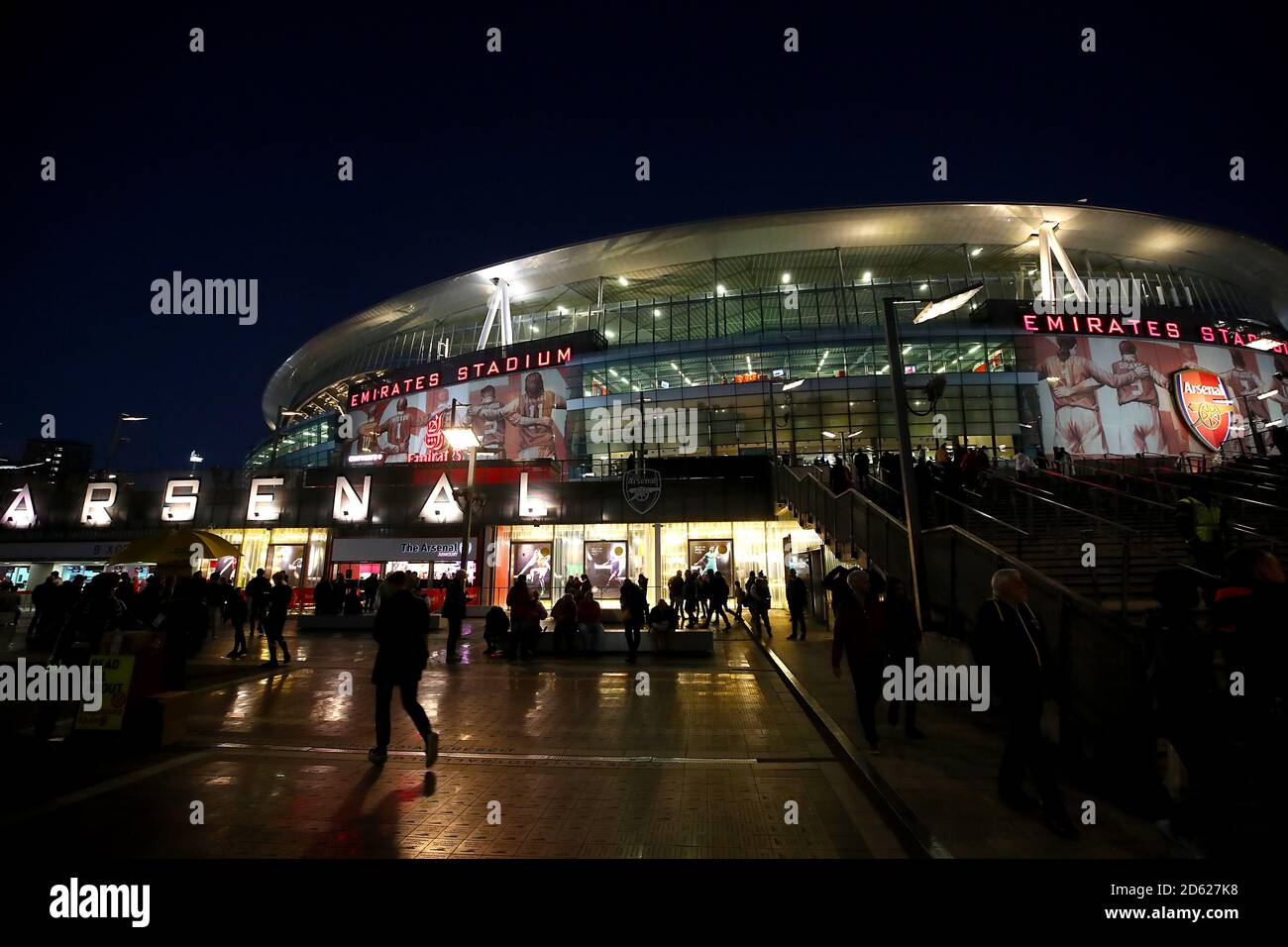 General view of the Emirates Stadium ahead of the match Stock Photo - Alamy