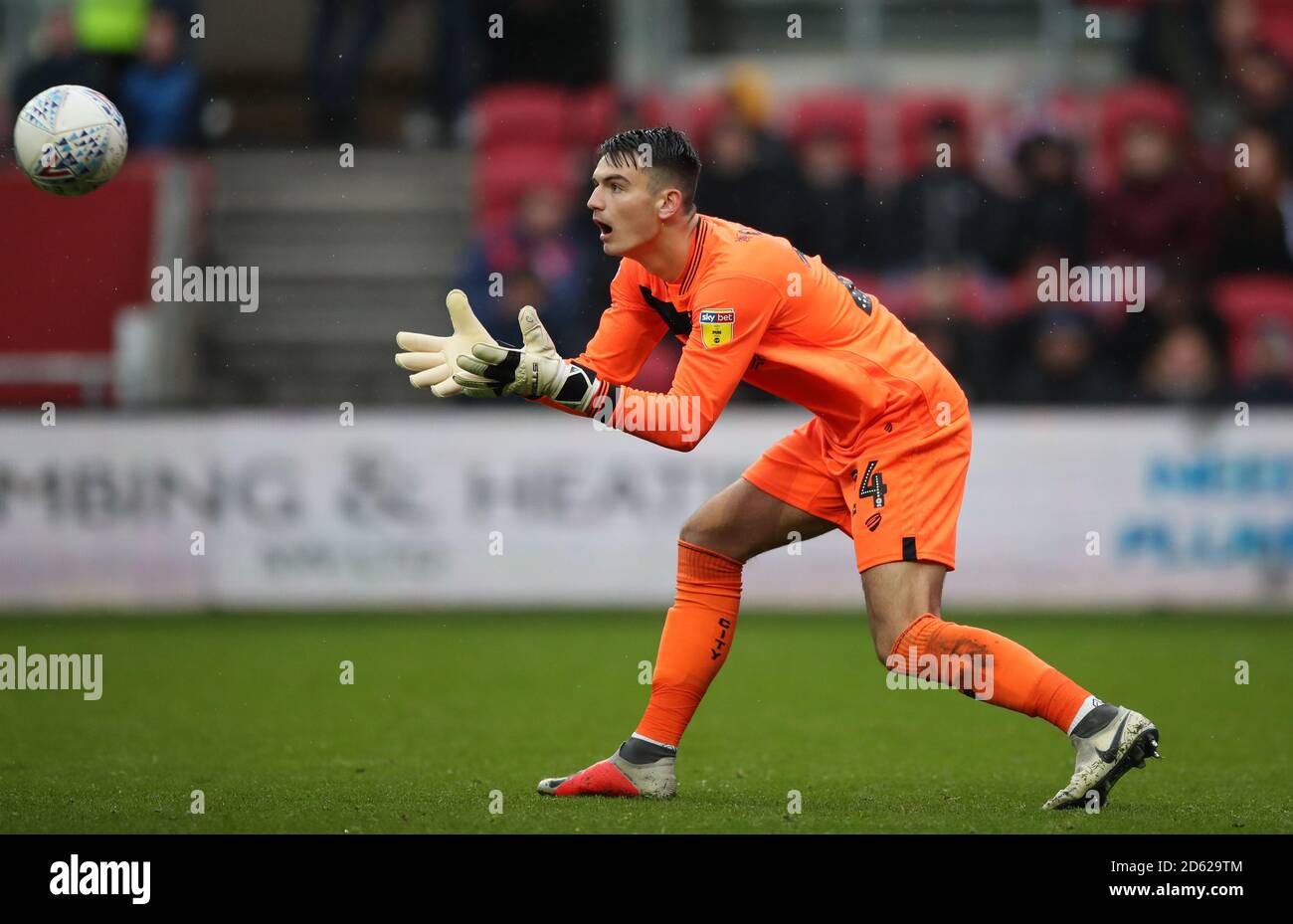 Bristol City goalkeeper Max O'Leary Stock Photo - Alamy