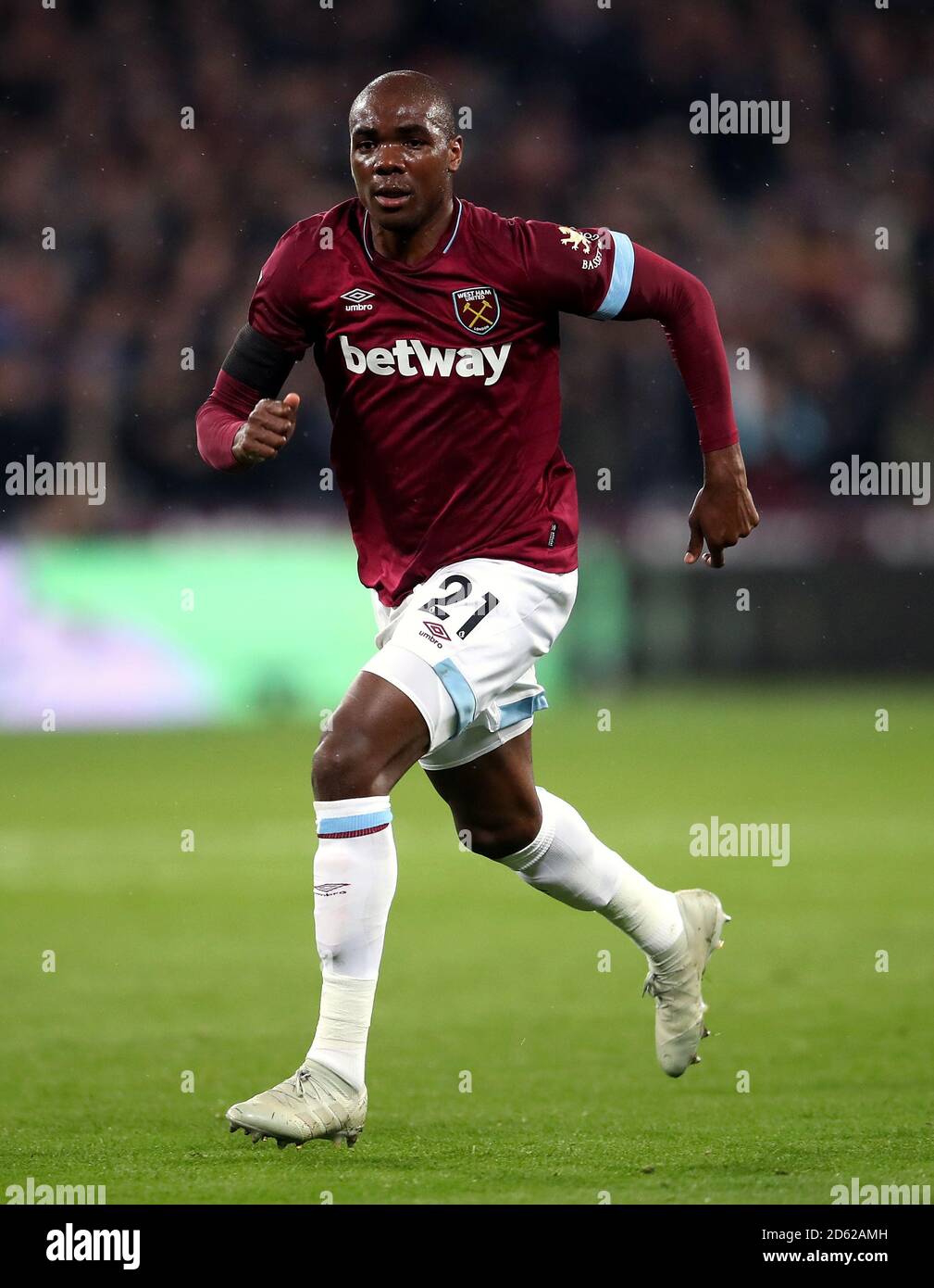 Angelo ogbonna of west ham united hi-res stock photography and images ...