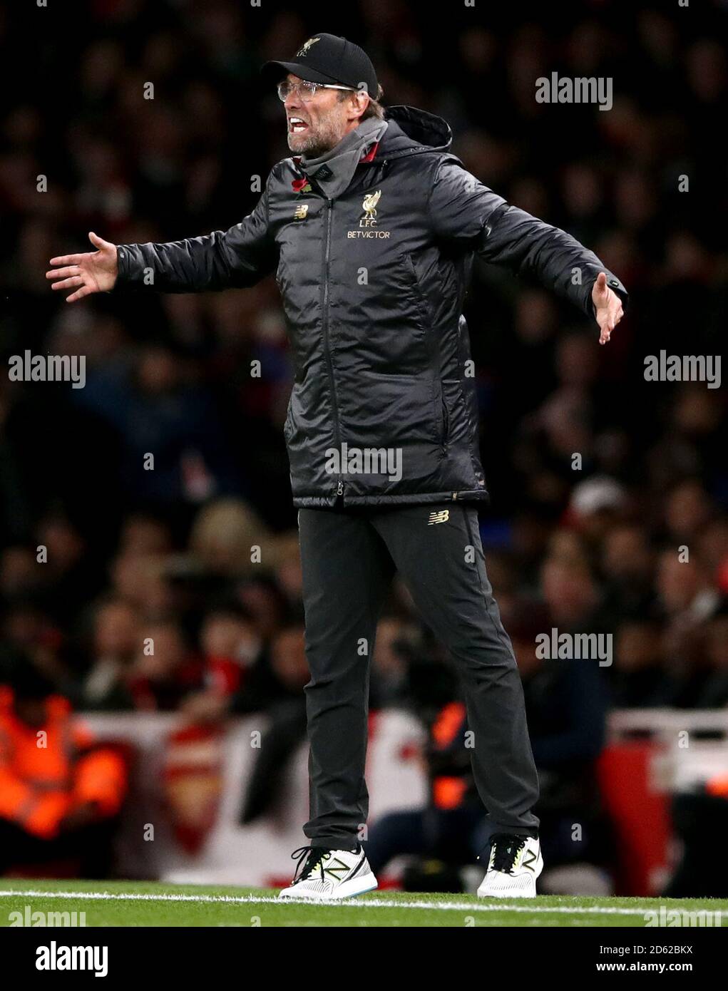 Liverpool manager Jurgen Klopp gestures on the touchline Stock Photo ...