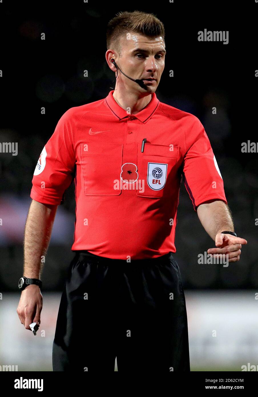 Referee Ollie Yates Stock Photo - Alamy