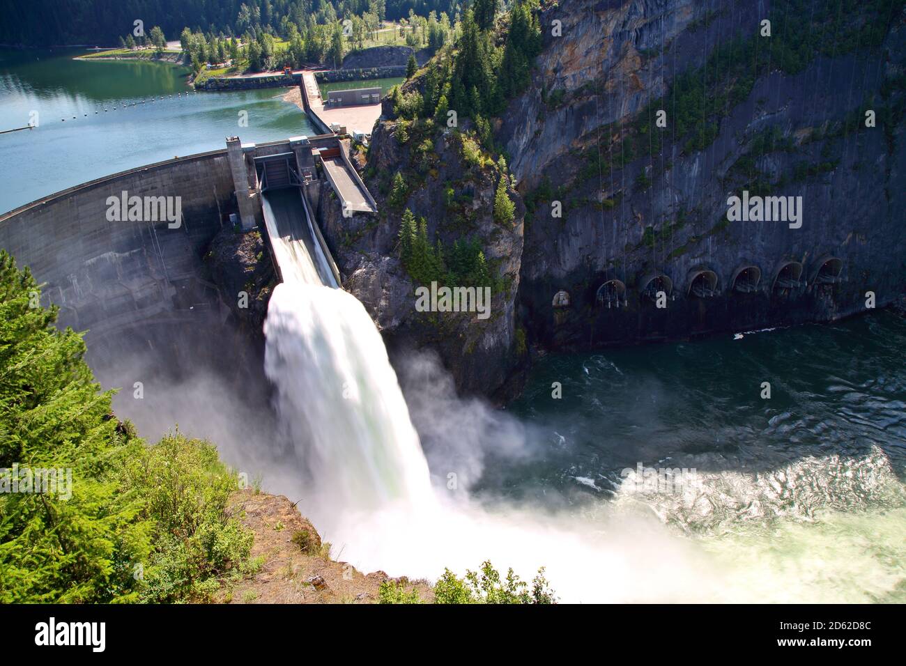 Boundary Dam on the Pend Oreille River Stock Photo - Alamy