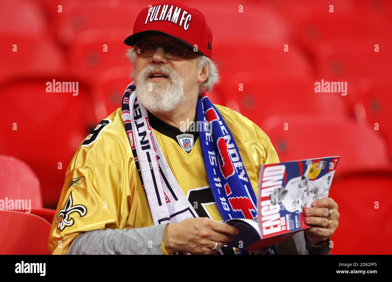 Football scarf programme hi-res stock photography and images - Alamy