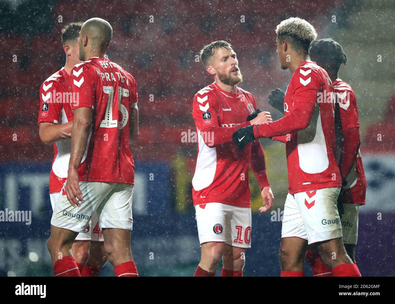 Charlton athletic celebrate hi-res stock photography and images - Alamy