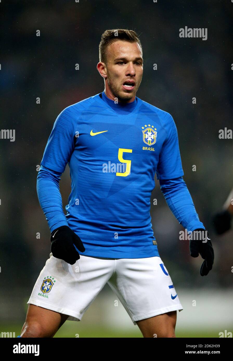 Football brazil mid length half hi-res stock photography and images - Alamy