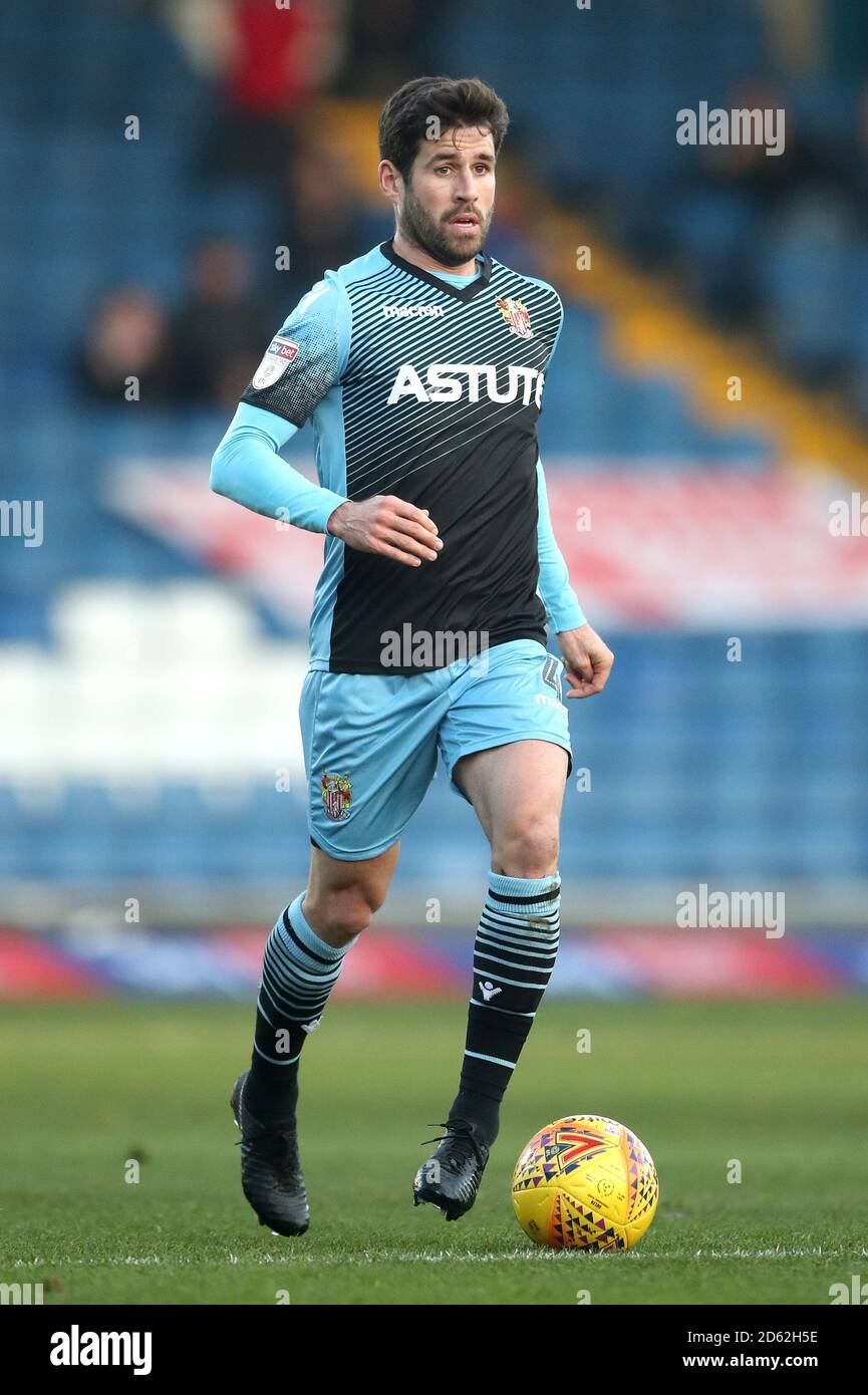 Stevenage's Michael Timlin Stock Photo - Alamy