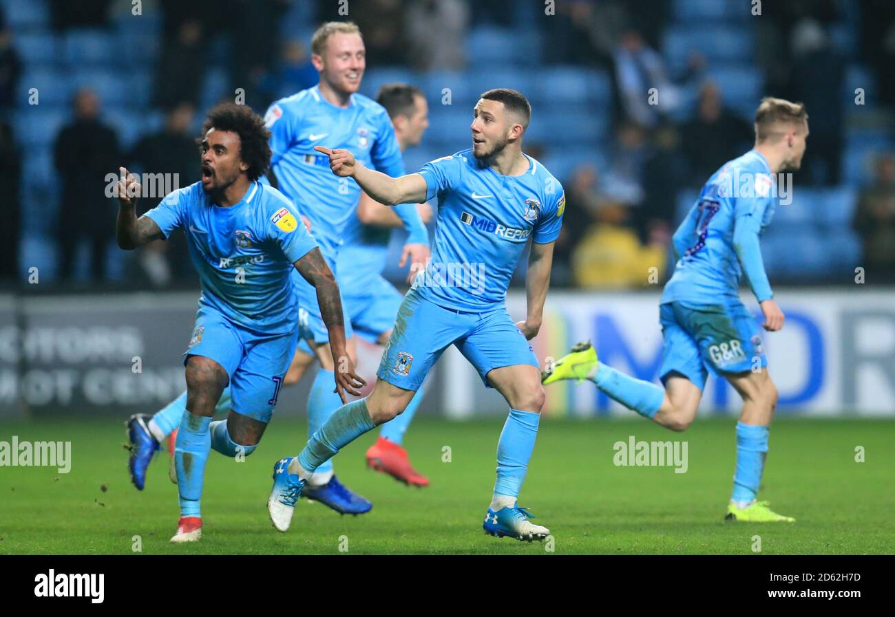 Full length football goal celebration lphli hi-res stock photography ...