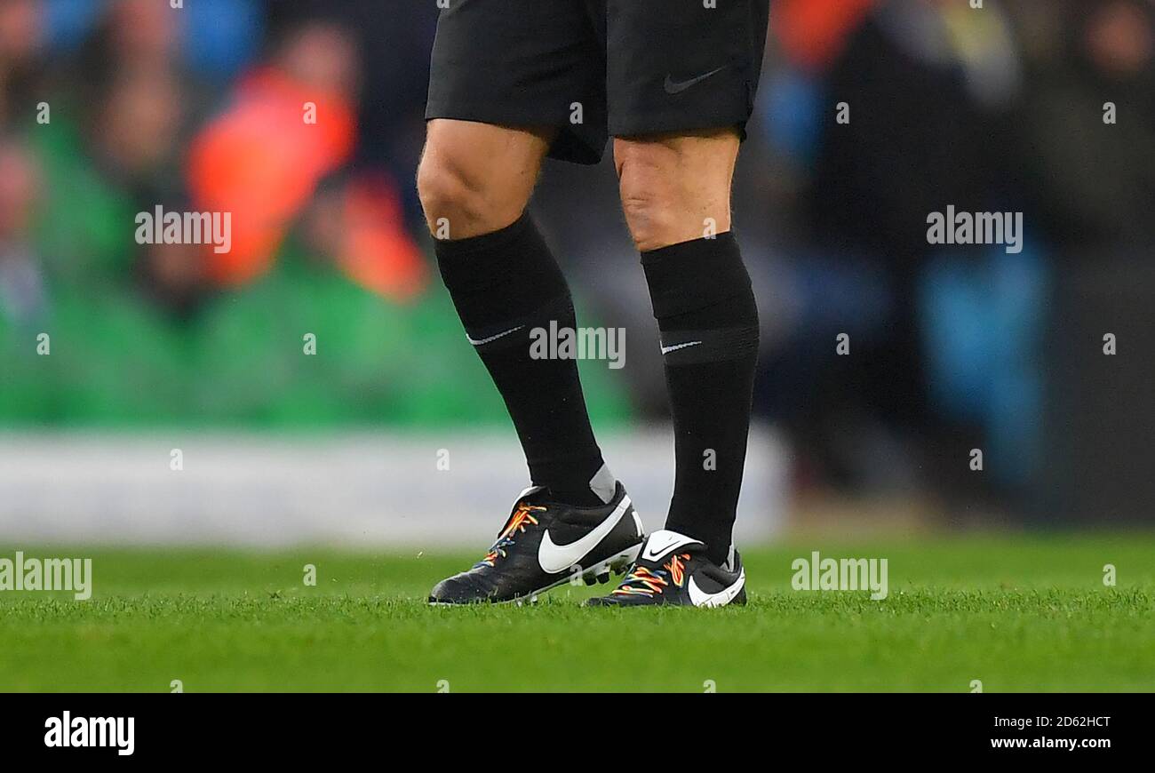 Referee Scott Duncan wears his rainbow laces Stock Photo - Alamy
