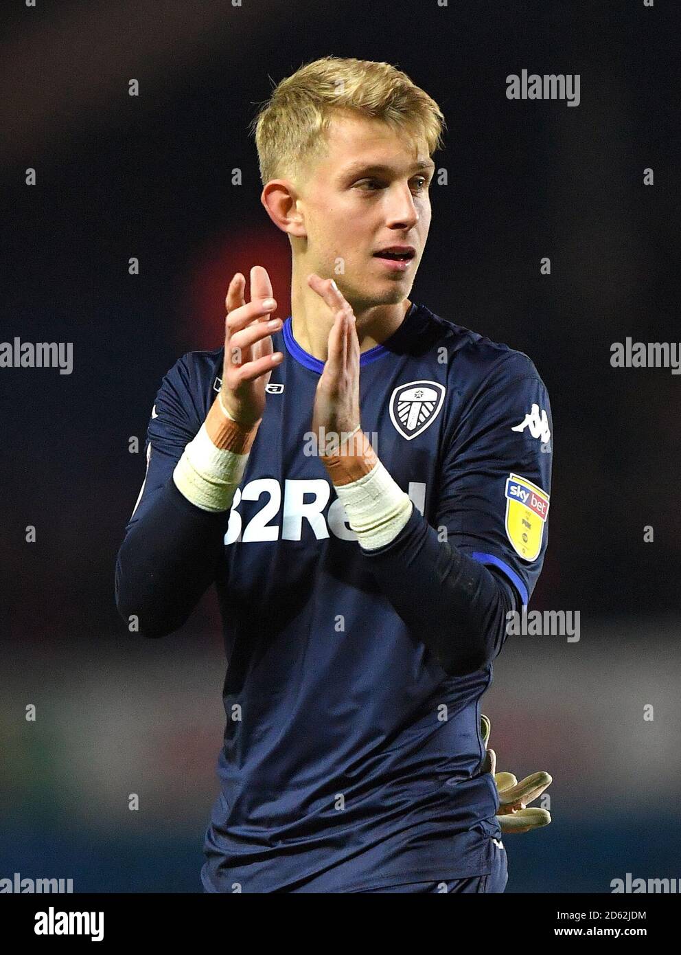 Leeds United goalkeeper Will Huffer Stock Photo - Alamy