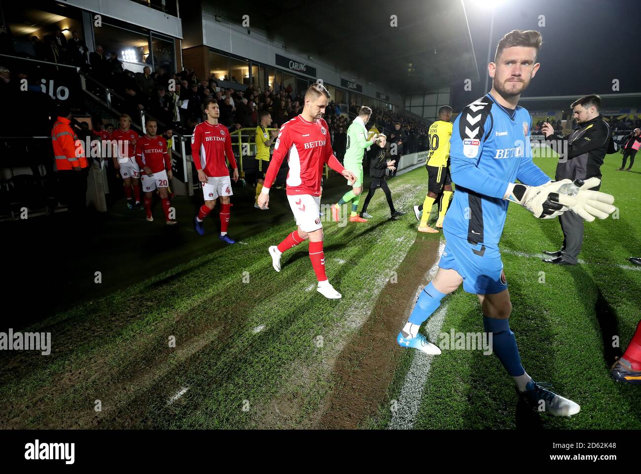 Charlton Athletic goalkeeper Jed Steer walks out before kick-off Stock ...