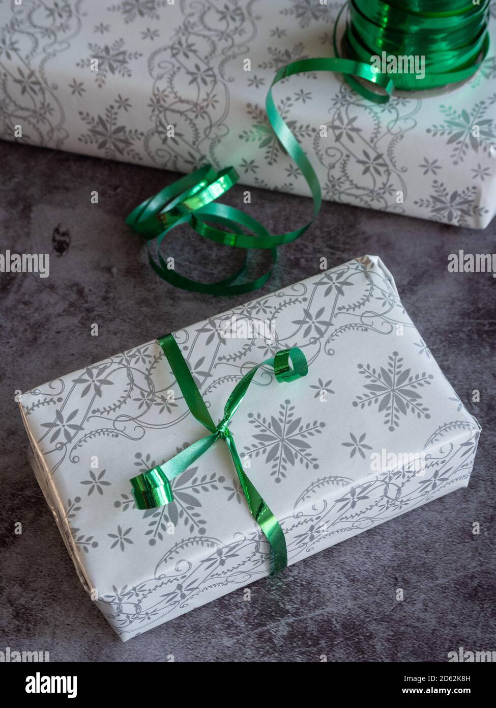 Original wrapping hi-res stock photography and images - Alamy