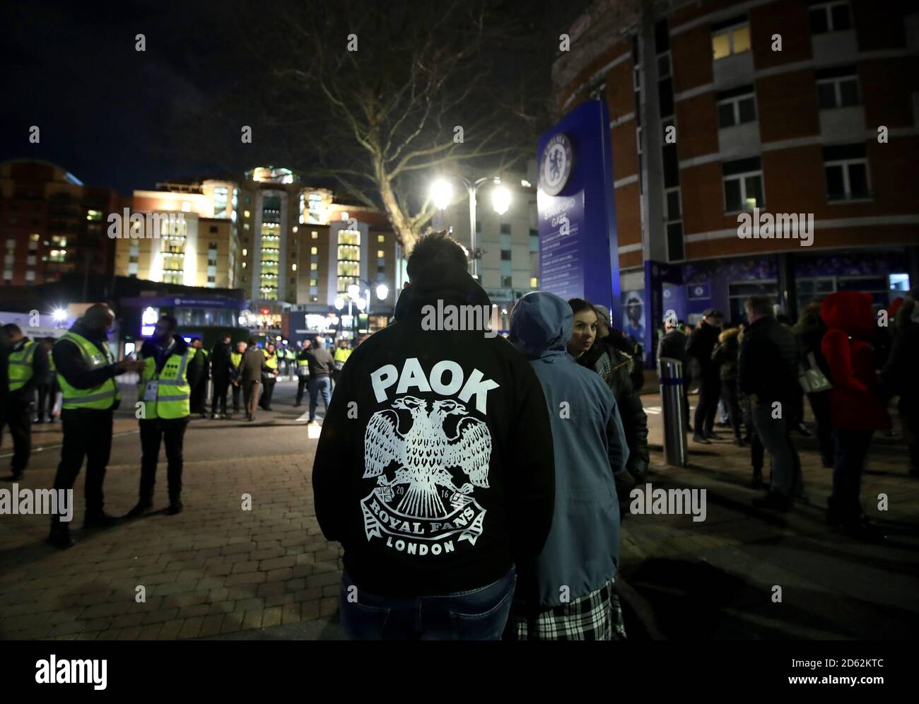 Paok fans hi-res stock photography and images - Alamy