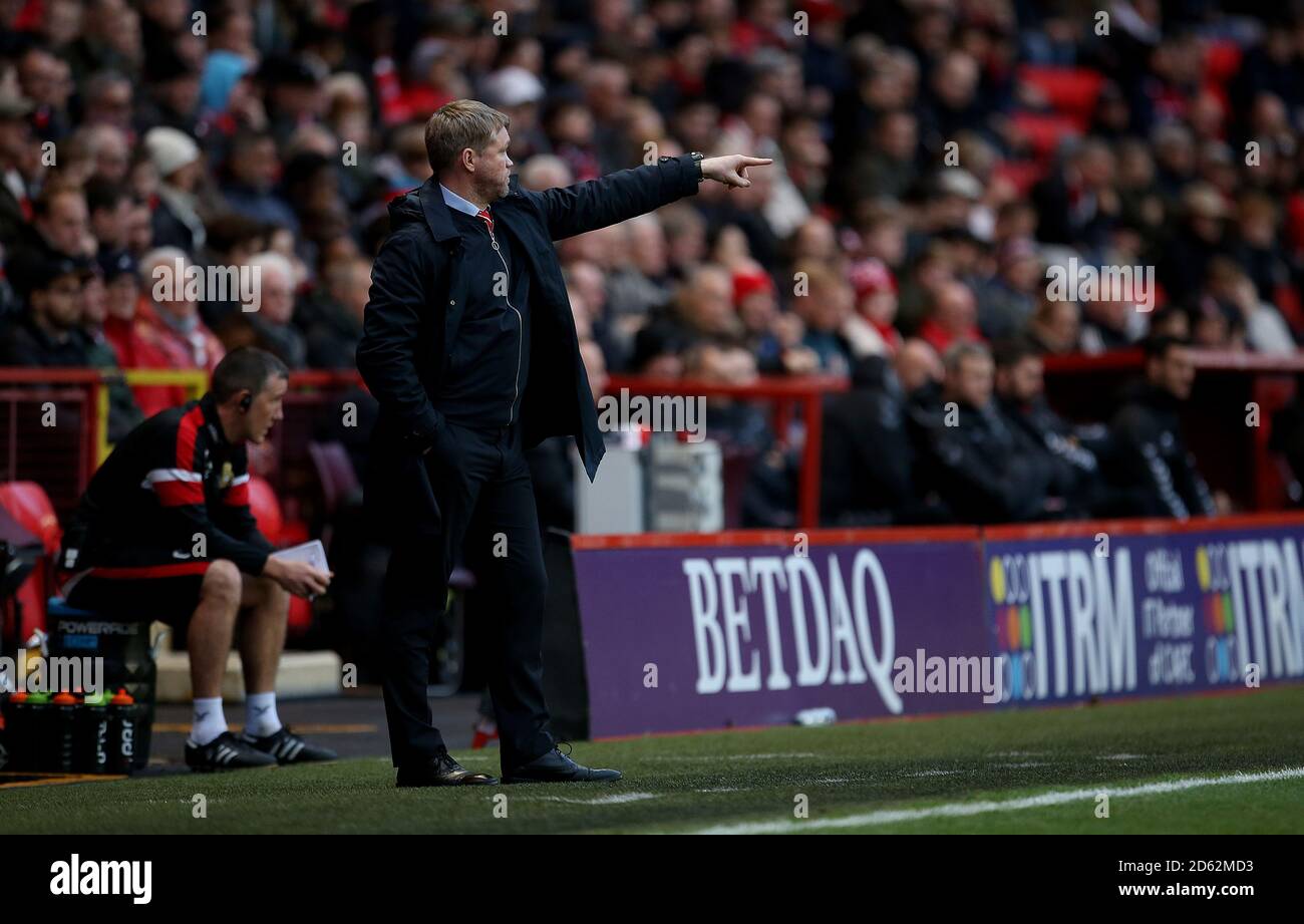 Doncaster rovers manager grant mccann hi-res stock photography and ...