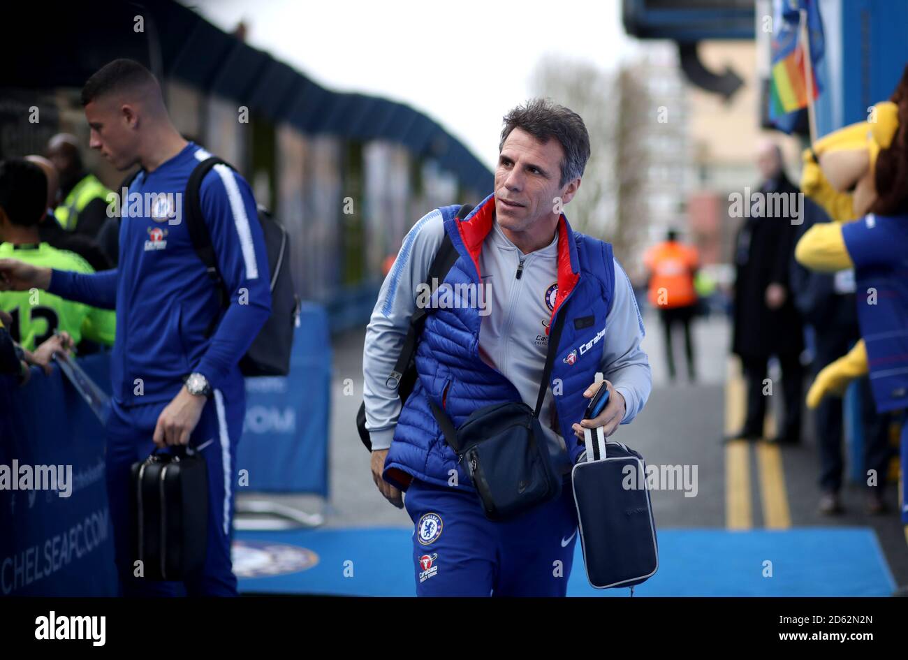 Beginning premier league match stamford bridge hi-res stock photography ...