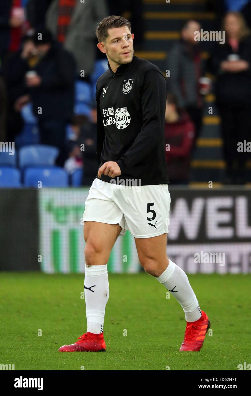 James tarkowski of burnley hi-res stock photography and images - Alamy