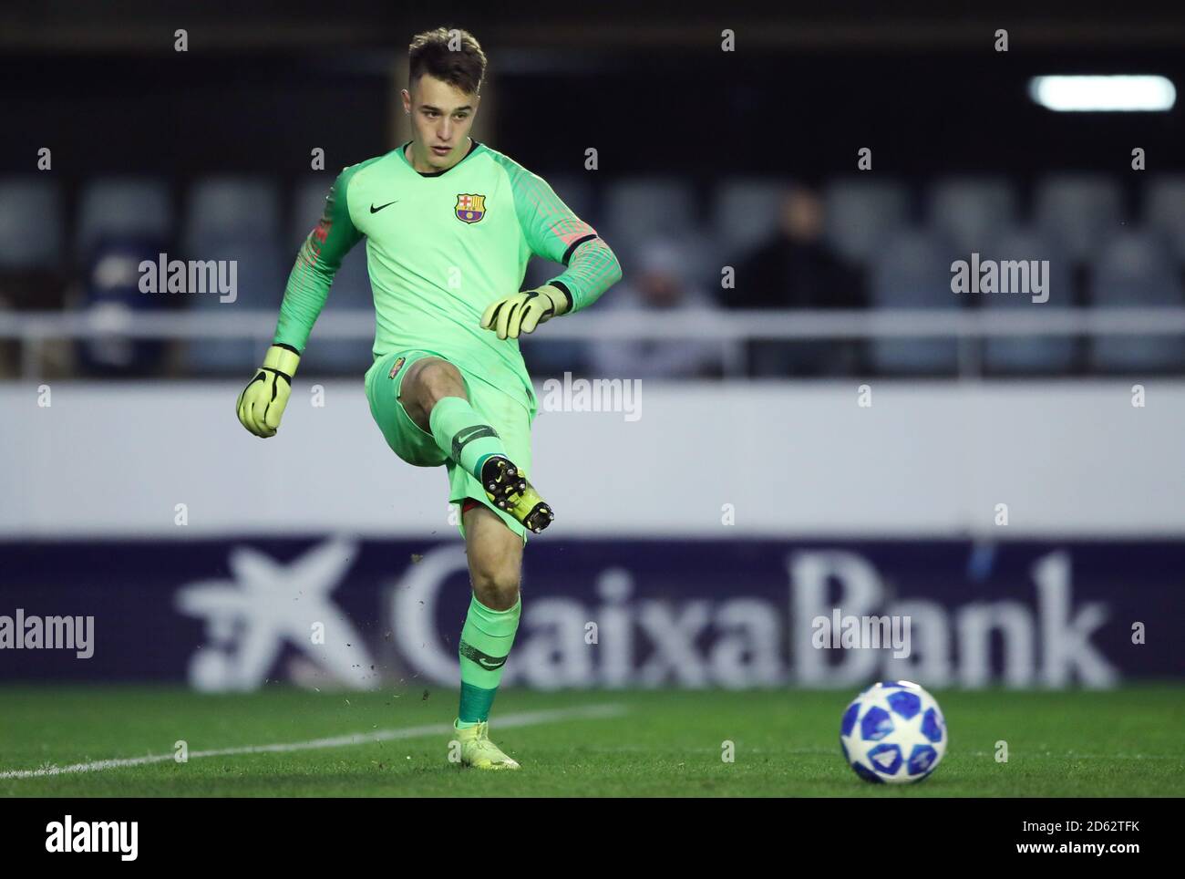 Barcelona goalkeeper Arnau Tenas Stock Photo - Alamy