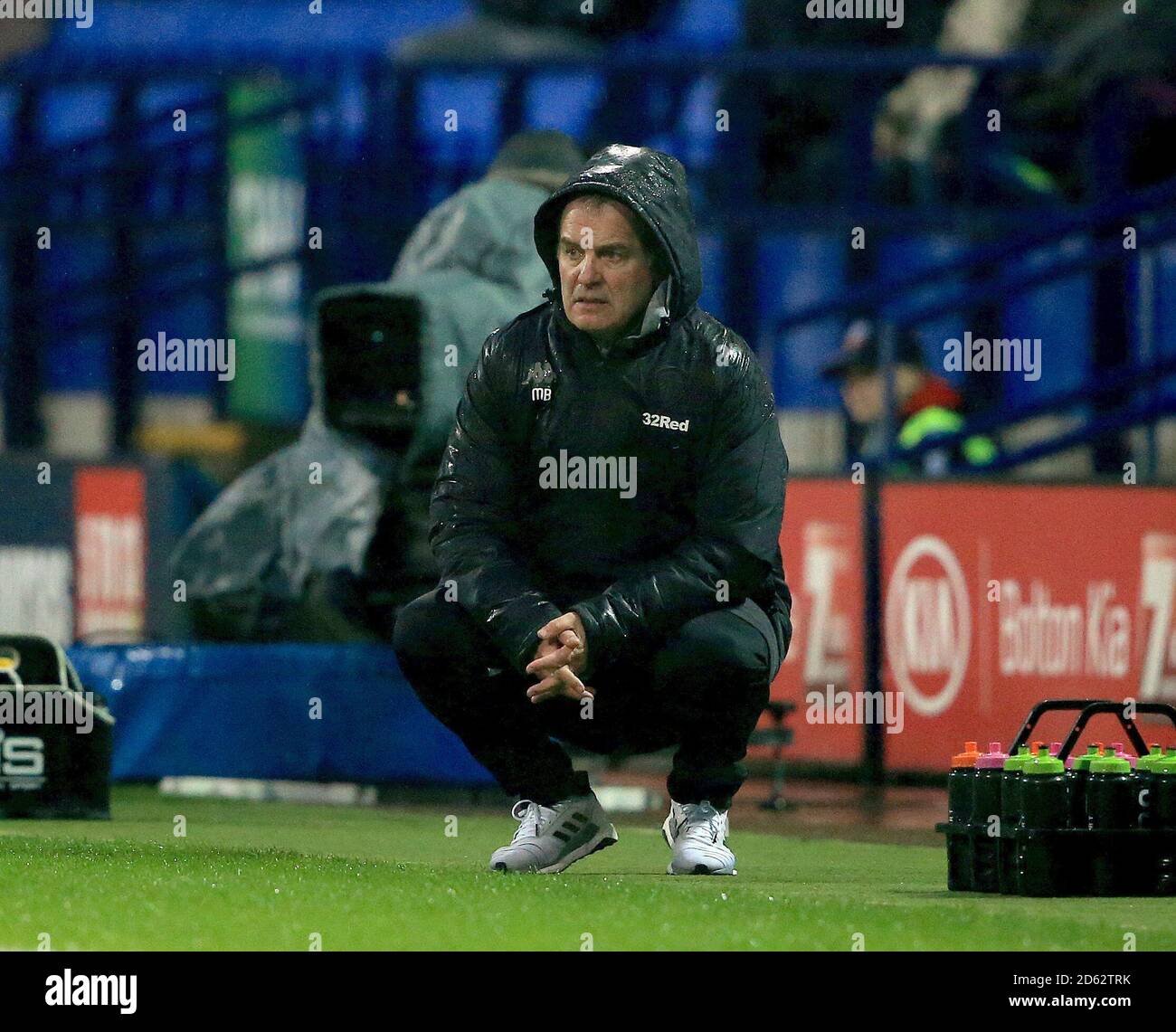 Leeds uniteds manager marcelo bielsa hi-res stock photography and ...
