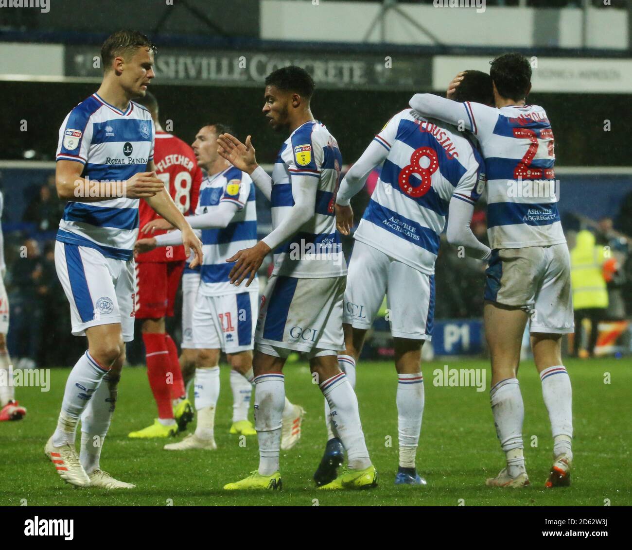 Queens park rangers team hi-res stock photography and images - Alamy
