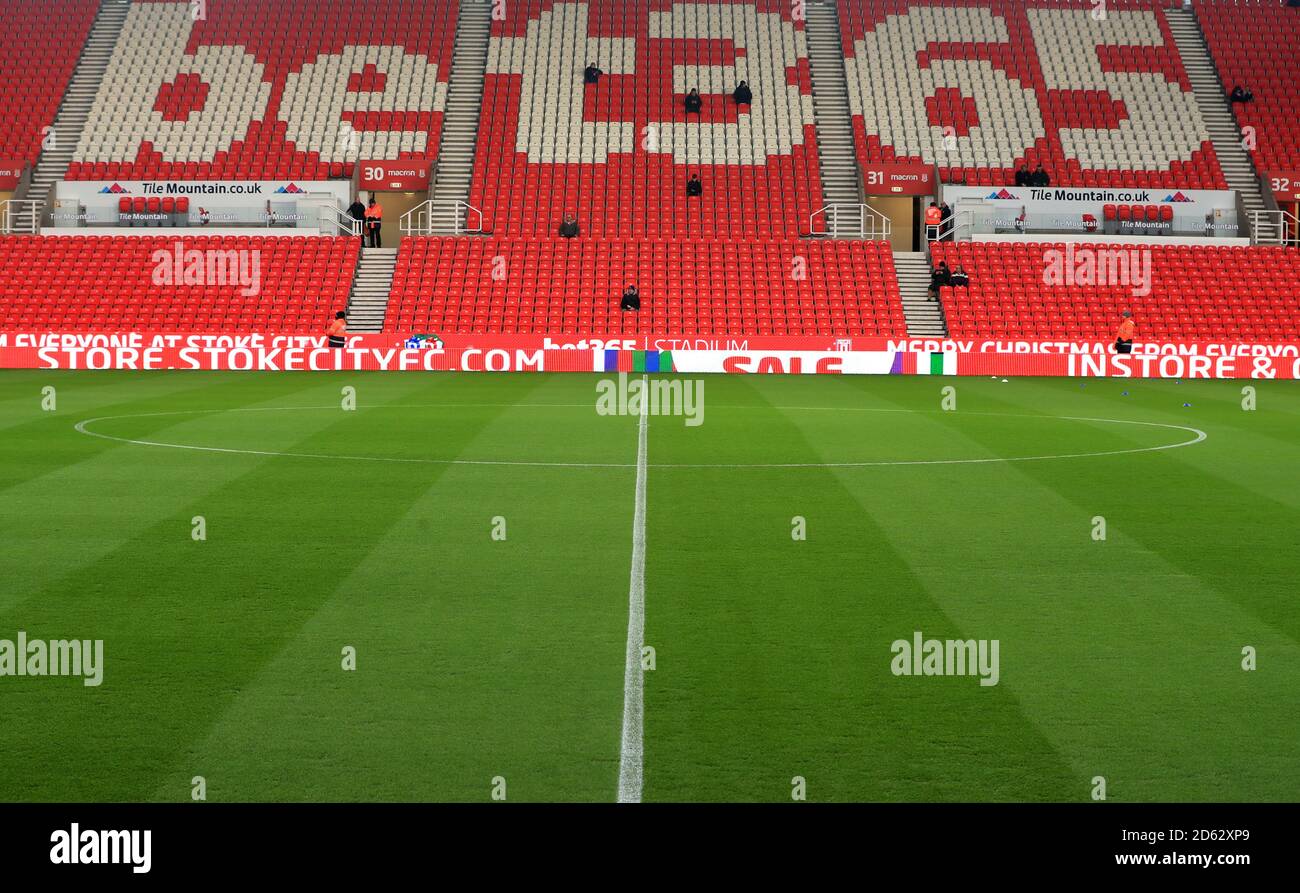 A general view pitch bet365 stadium hi-res stock photography and images ...