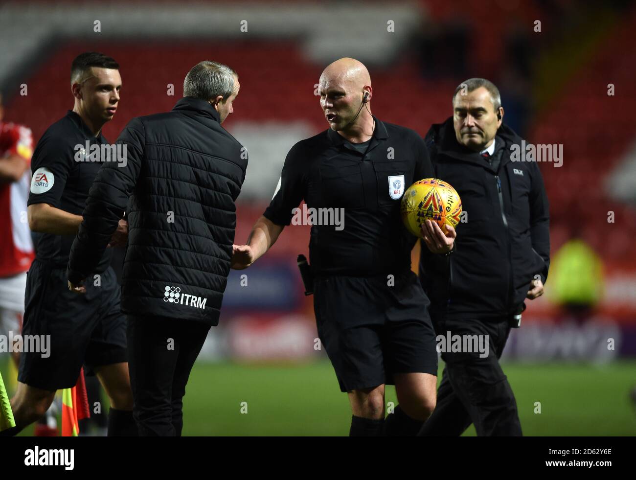 Charlton Athletic manager Lee Bowyer and Referee Charles Breakspear ...