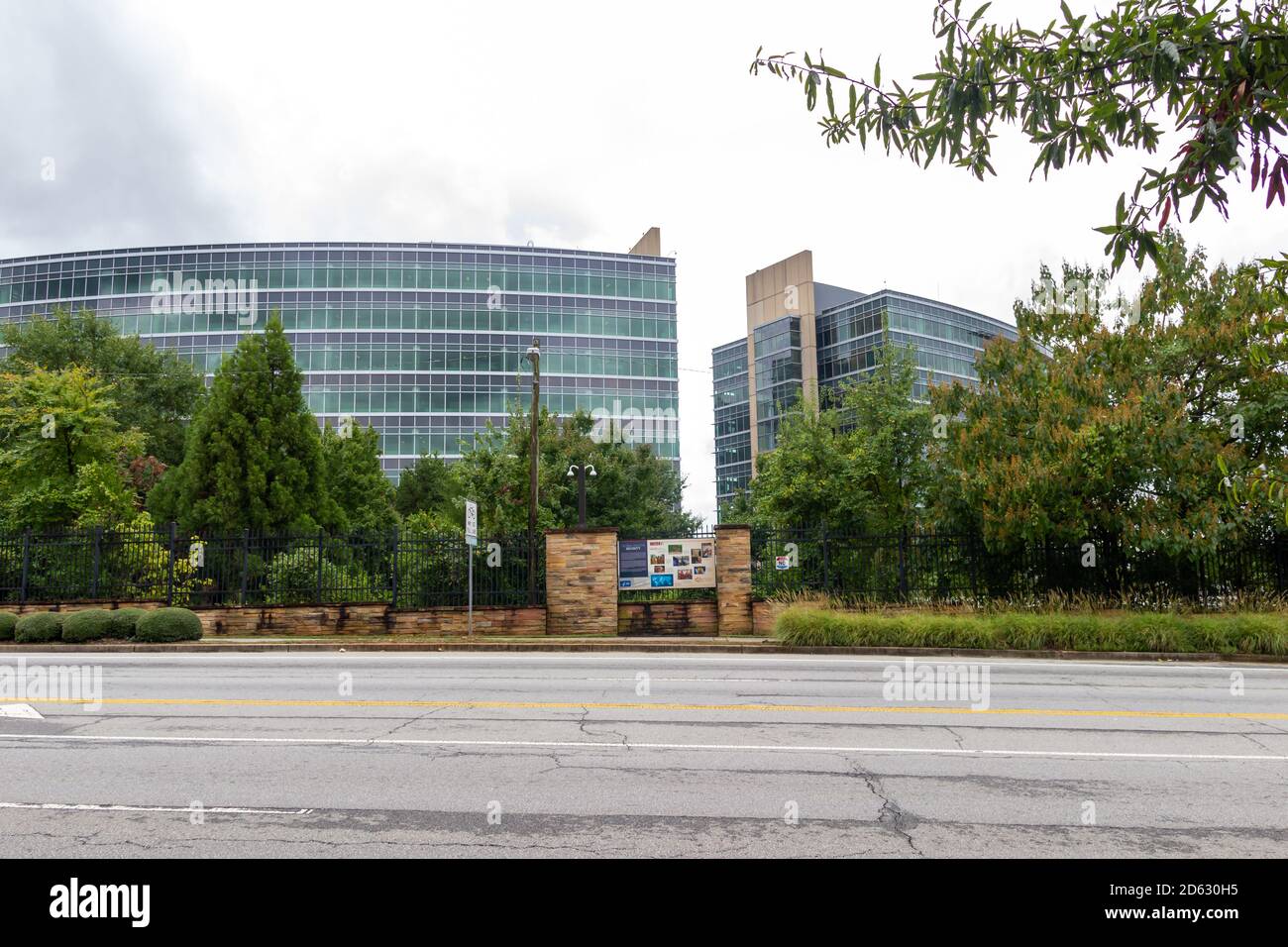 Cdc headquarters atlanta hi-res stock photography and images - Alamy