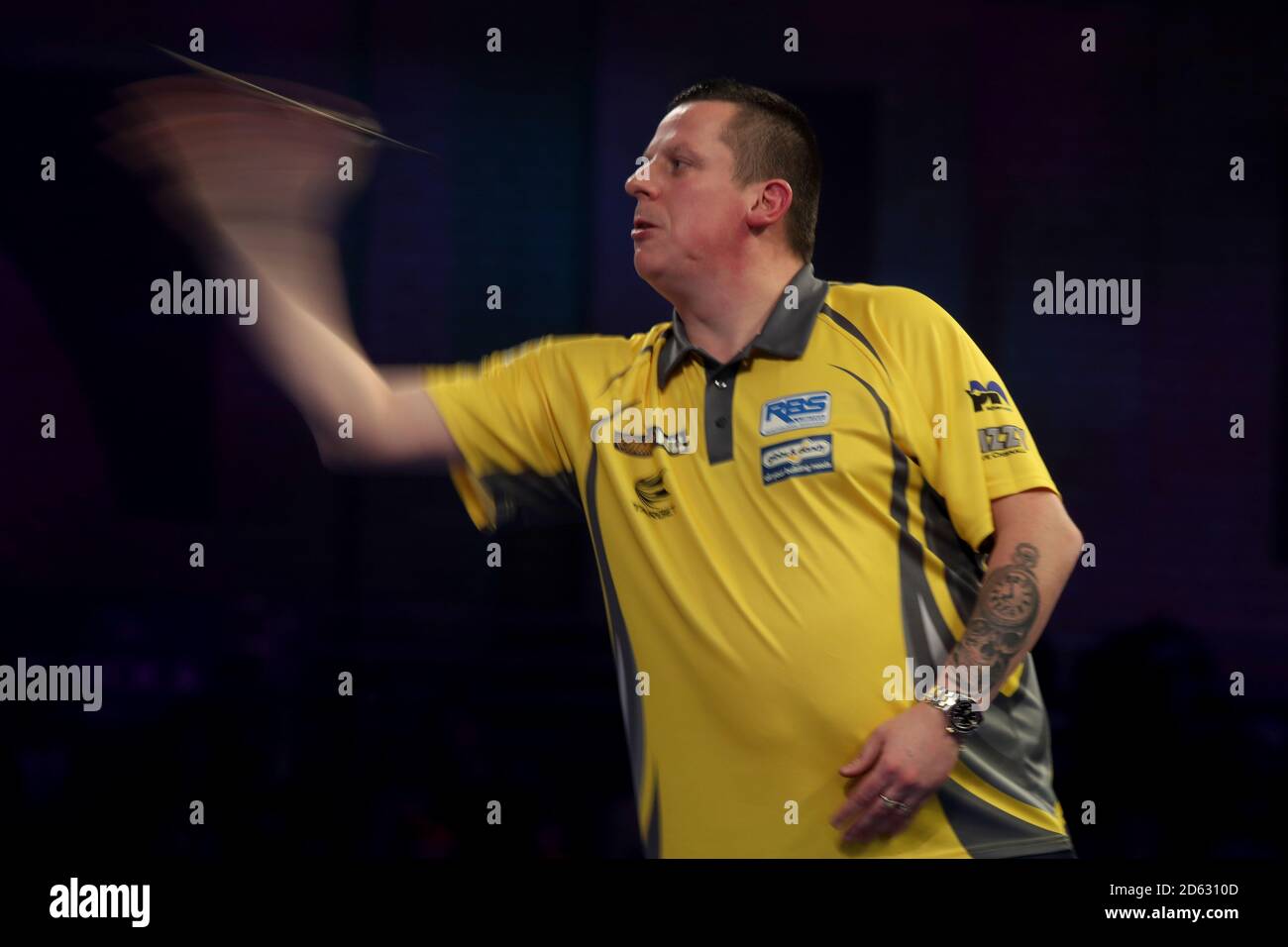 Dave chisnall during hi-res stock photography and images - Alamy