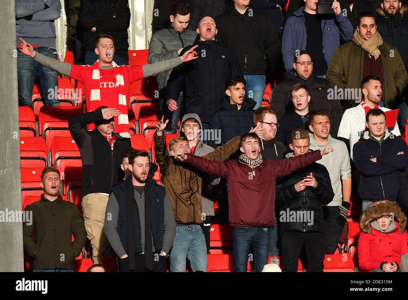 Charlton fans in the stands hi-res stock photography and images - Alamy