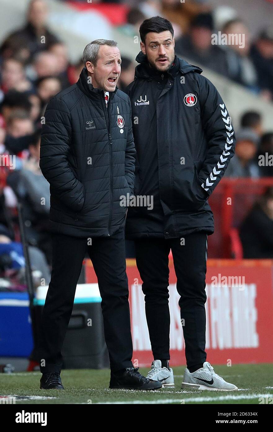 Charlton Athletic manager Lee Bowyer and Johnnie Jackson Stock Photo ...