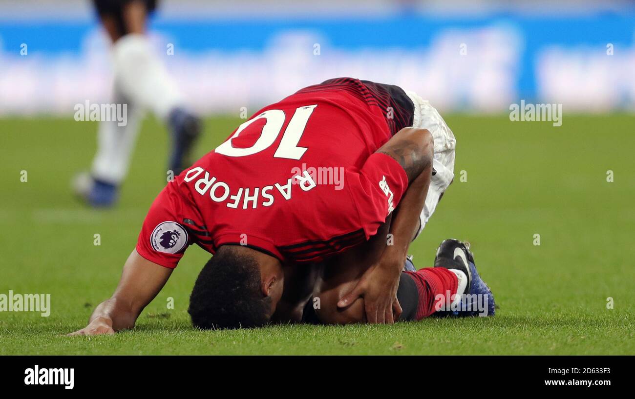 Manchester United's Marcus Rashford reacts to an injury Stock Photo - Alamy