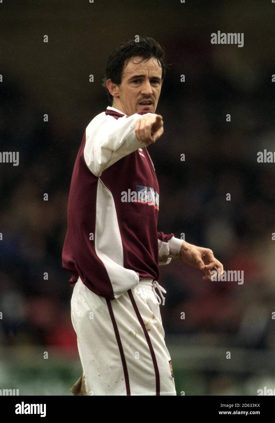 Top half pointing football hi-res stock photography and images - Alamy