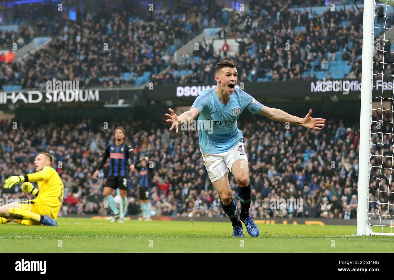 Manchester City's Phil Foden celebrates scoring his side's second goal ...
