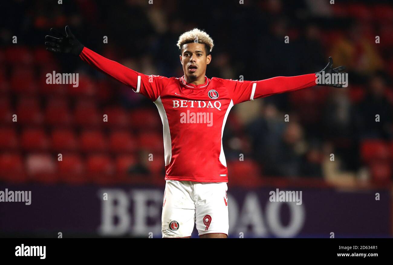 Lyle taylor charlton hi-res stock photography and images - Alamy