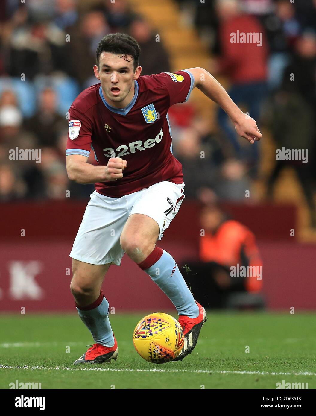 John mcginn aston villa hi-res stock photography and images - Alamy
