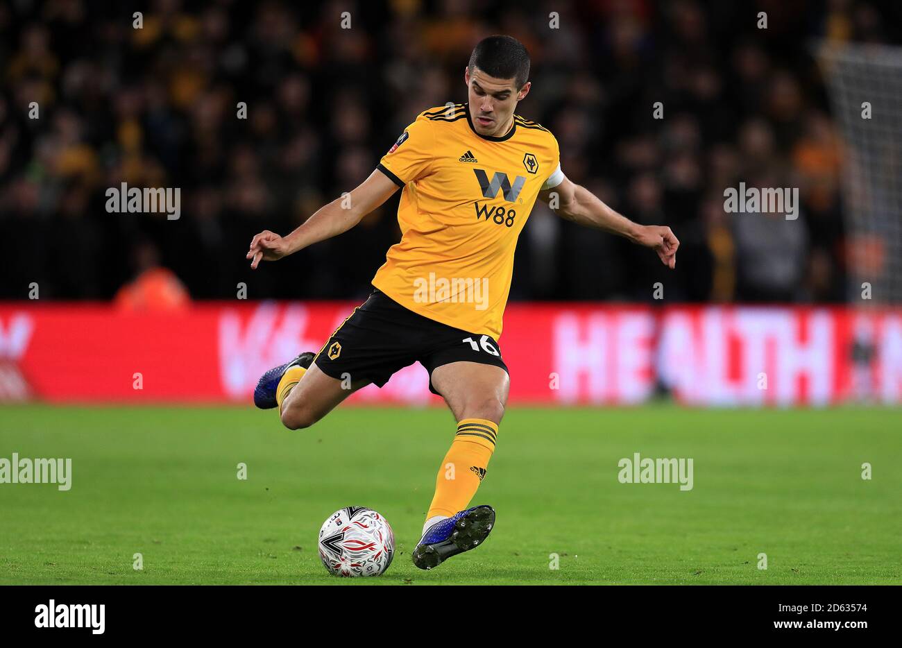 Conor coady wolverhampton hi-res stock photography and images - Alamy
