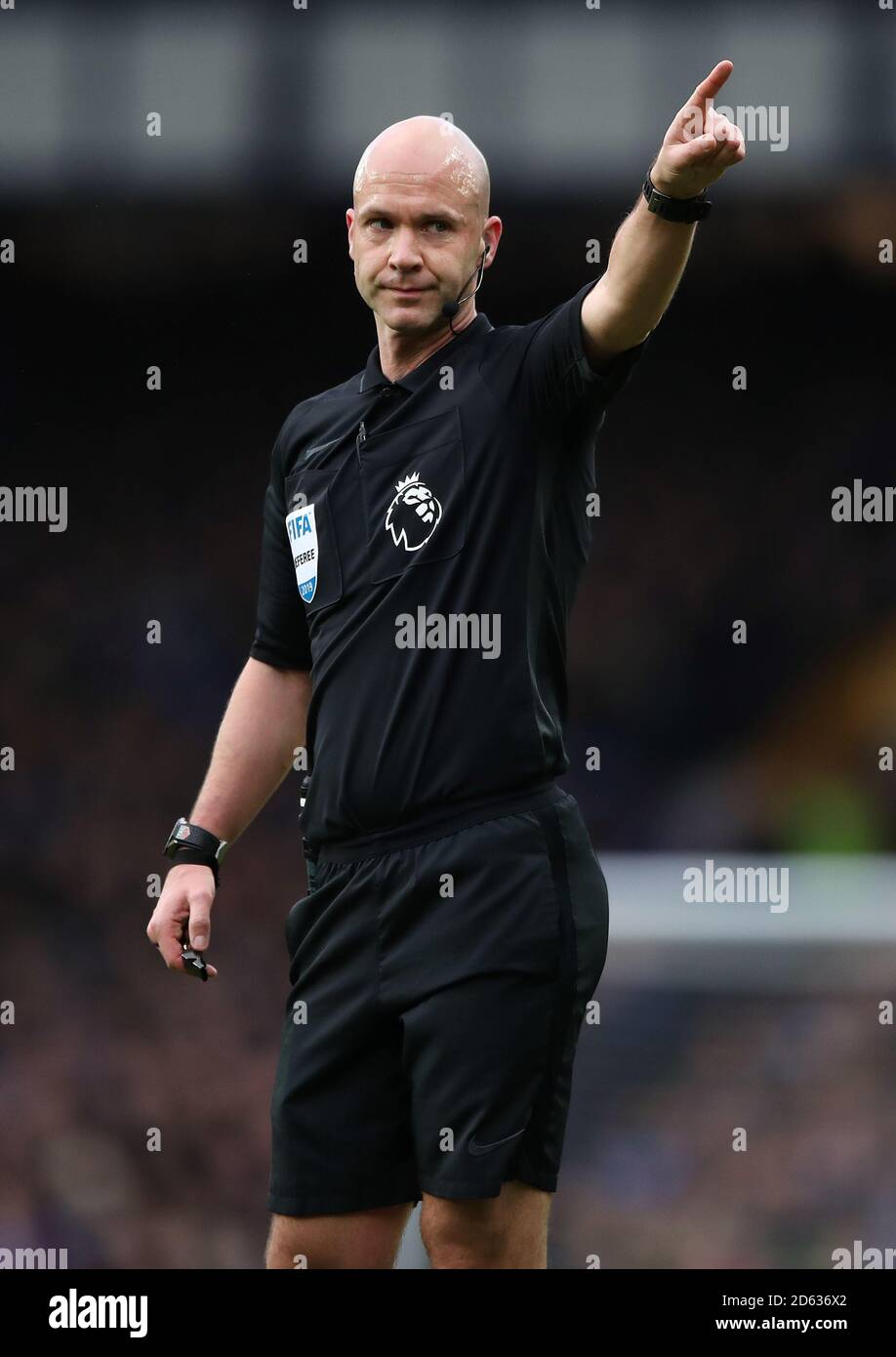 Match referee Anthony Taylor Stock Photo - Alamy