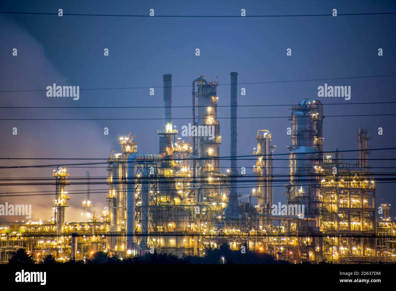 Leuna, Germany. 09th Oct, 2020. The production facilities of Total ...