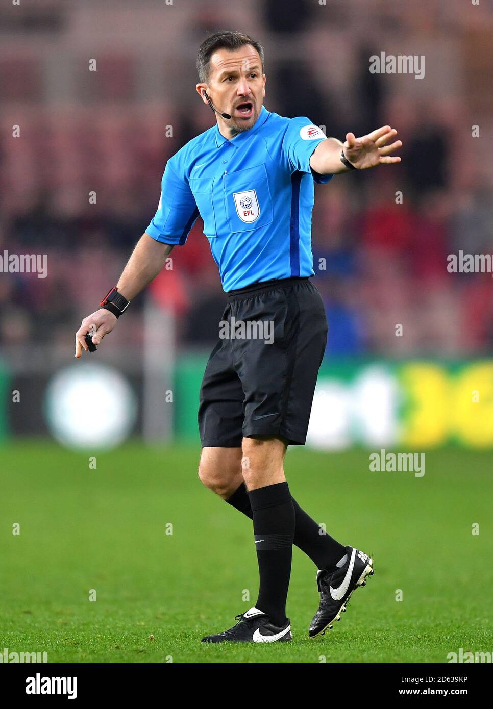 Match referee Keith Stroud Stock Photo - Alamy