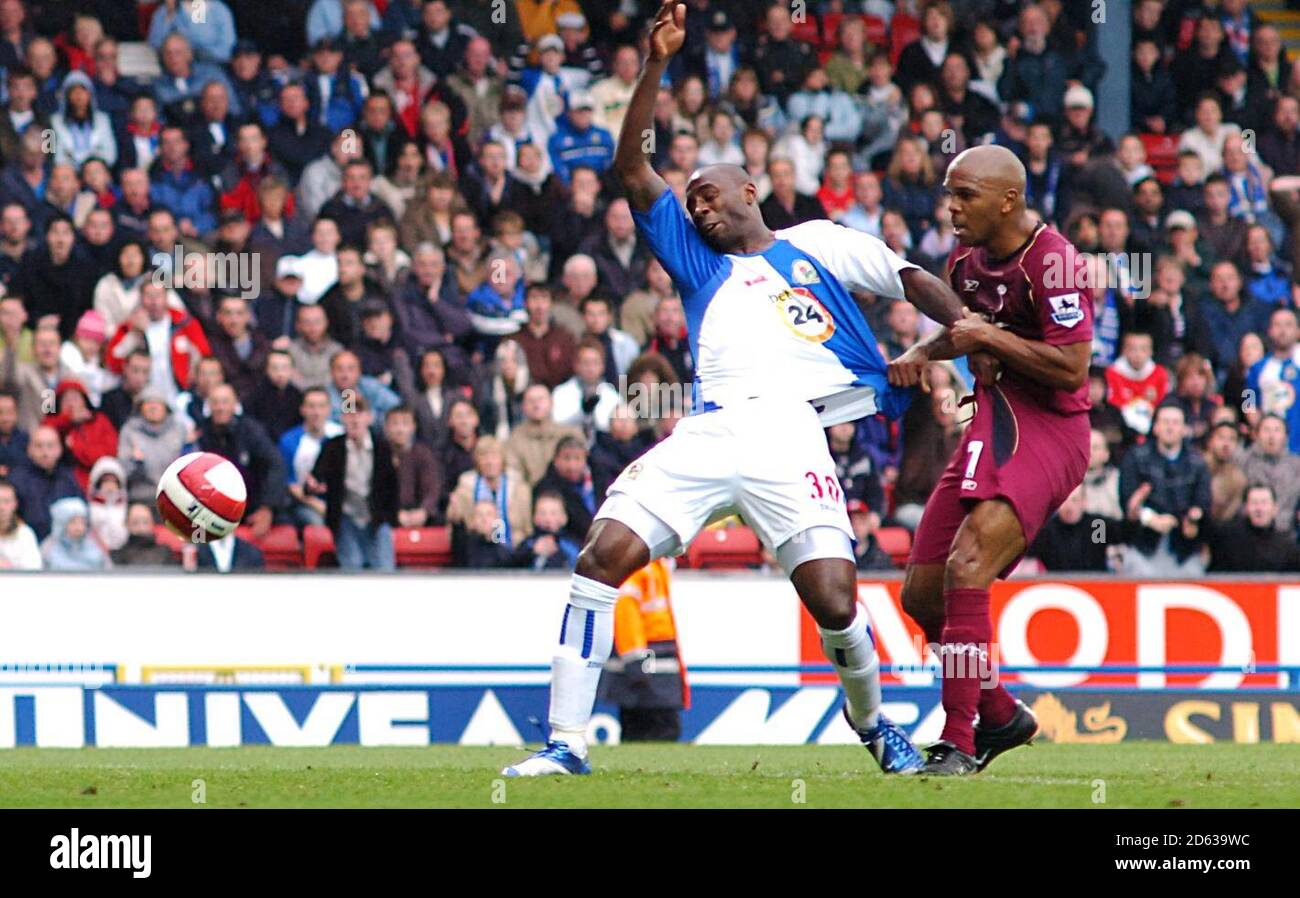 L r jason roberts hi-res stock photography and images - Alamy