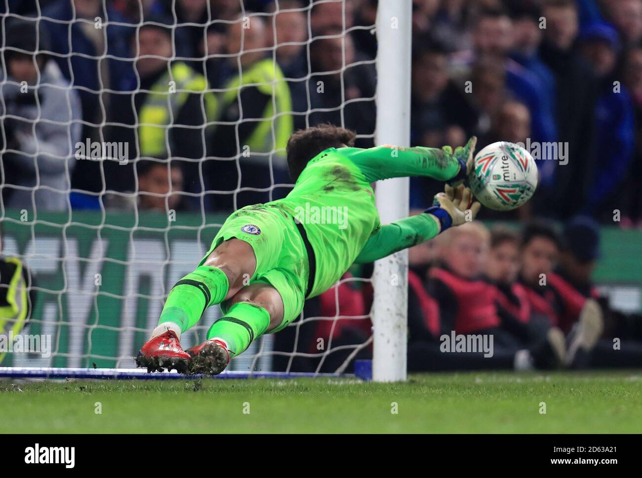 Chelsea goalkeeper kepa arrizabalaga saves hi-res stock photography and ...