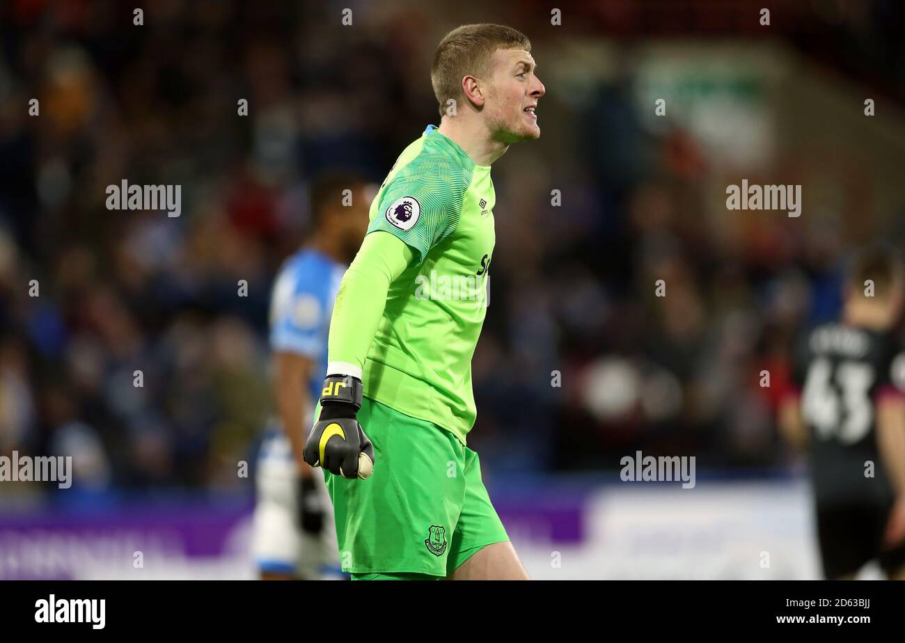 Everton goalkeeper Jordan Pickford in action Stock Photo - Alamy