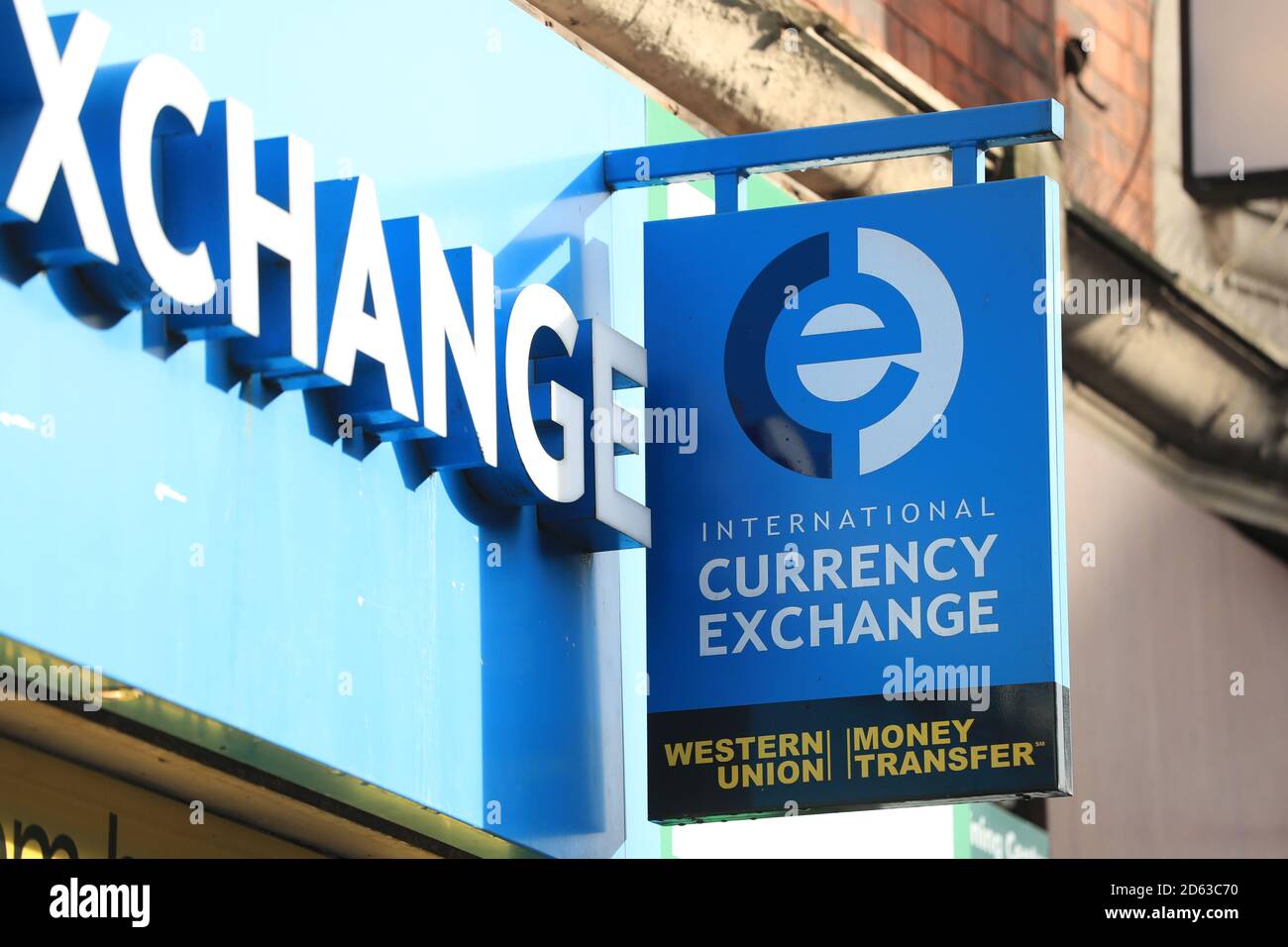 A view of a sign for International Currency Exchange in London Stock ...